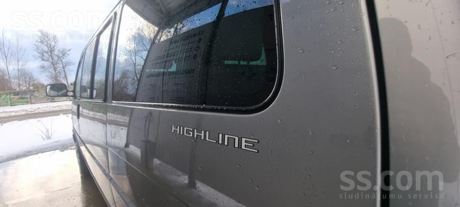 Pelēks Volkswagen Multivan 2002 Liepāja, ar dzinēja tilpumu 2.50 L un nobraukumu 327 tūkst. km par 8400 €, foto 9 vietnē AUTOMOTO.COM.LV