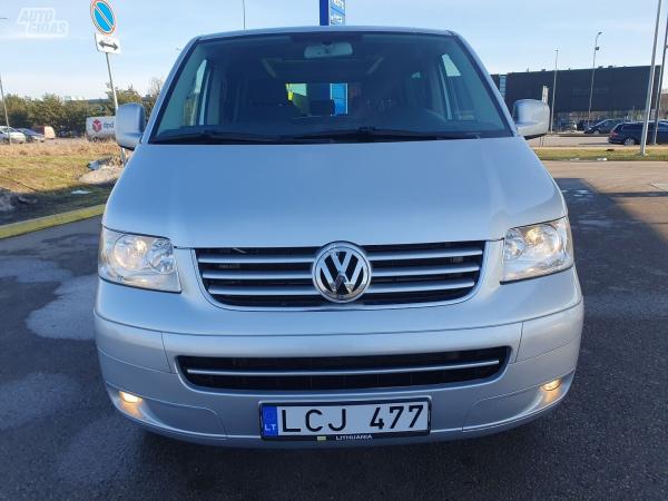Pelēks Volkswagen Multivan 2003 Kauņa, ar dzinēja tilpumu 2.50 L un nobraukumu 310 tūkst. km par 5300 €, foto 2 vietnē AUTOMOTO.COM.LV