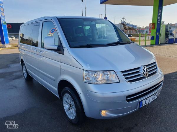Pelēks Volkswagen Multivan 2003 Kauņa, ar dzinēja tilpumu 2.50 L un nobraukumu 310 tūkst. km par 5300 €, foto 3 vietnē AUTOMOTO.COM.LV