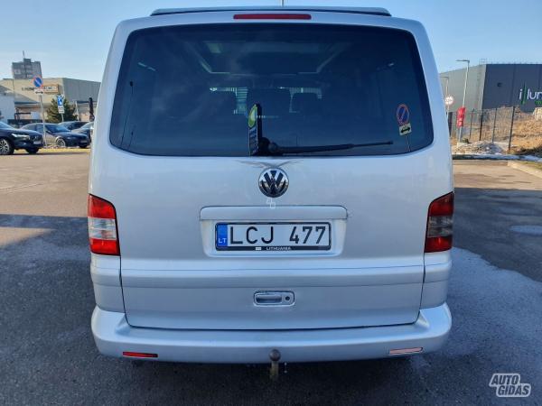 Pelēks Volkswagen Multivan 2003 Kauņa, ar dzinēja tilpumu 2.50 L un nobraukumu 310 tūkst. km par 5300 €, foto 5 vietnē AUTOMOTO.COM.LV