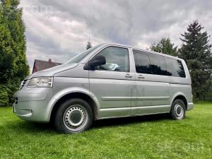 Pelēks Volkswagen Multivan 2003 Rīga, ar dzinēja tilpumu 2.50 L un nobraukumu 405 tūkst. km par 5200 €, foto 8 vietnē AUTOMOTO.COM.LV