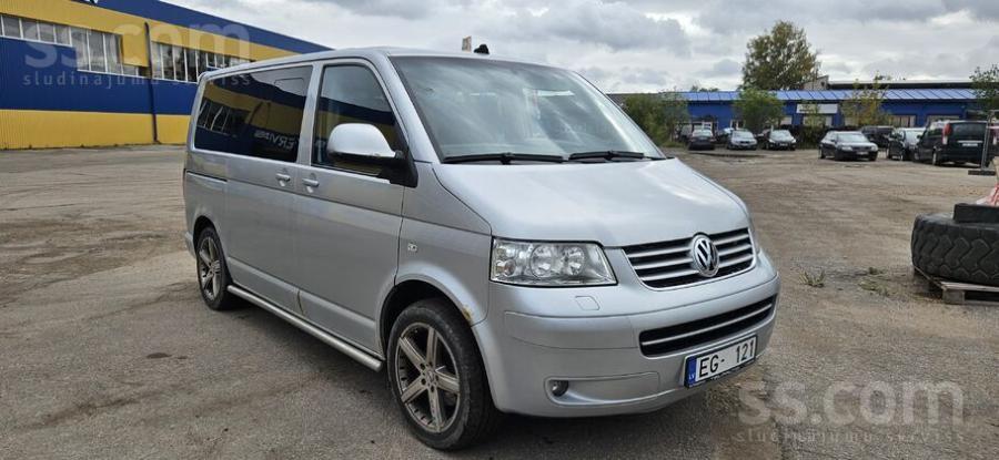 Pelēks Volkswagen Multivan 2003 Jelgava, ar dzinēja tilpumu 1.90 L un nobraukumu 460 tūkst. km par 6200 €, foto 3 vietnē AUTOMOTO.COM.LV