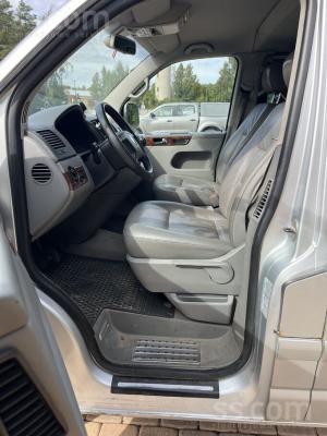 Pelēks Volkswagen Multivan 2004 Rīga, ar dzinēja tilpumu 2.50 L un nobraukumu 459 tūkst. km par 3200 €, foto 11 vietnē AUTOMOTO.COM.LV