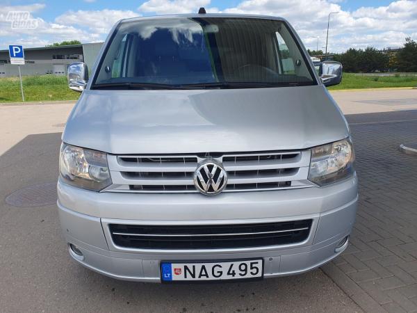 Pelēks Volkswagen Multivan 2006 Kauņa, ar dzinēja tilpumu 2.50 L un nobraukumu 380 tūkst. km par 7300 €, foto 2 vietnē AUTOMOTO.COM.LV