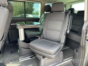 Grey Volkswagen Multivan 2006 in Tukums, with an engine capacity of 2.50 L and mileage of 320 thousand km for 8490 €, photo 14 on AUTOMOTO.COM.LV