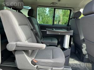 Grey Volkswagen Multivan 2006 in Tukums, with an engine capacity of 2.50 L and mileage of 320 thousand km for 8490 €, photo 16 on AUTOMOTO.COM.LV