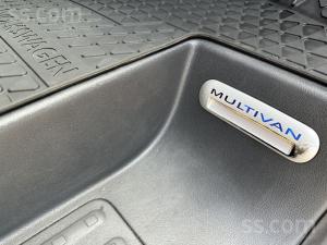 Grey Volkswagen Multivan 2006 in Tukums, with an engine capacity of 2.50 L and mileage of 320 thousand km for 8490 €, photo 24 on AUTOMOTO.COM.LV