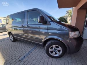 Grey Volkswagen Multivan 2008 in Kaunas, with an engine capacity of 2.50 L and mileage of 287 thousand km for 13600 €, photo 3 on AUTOMOTO.COM.LV