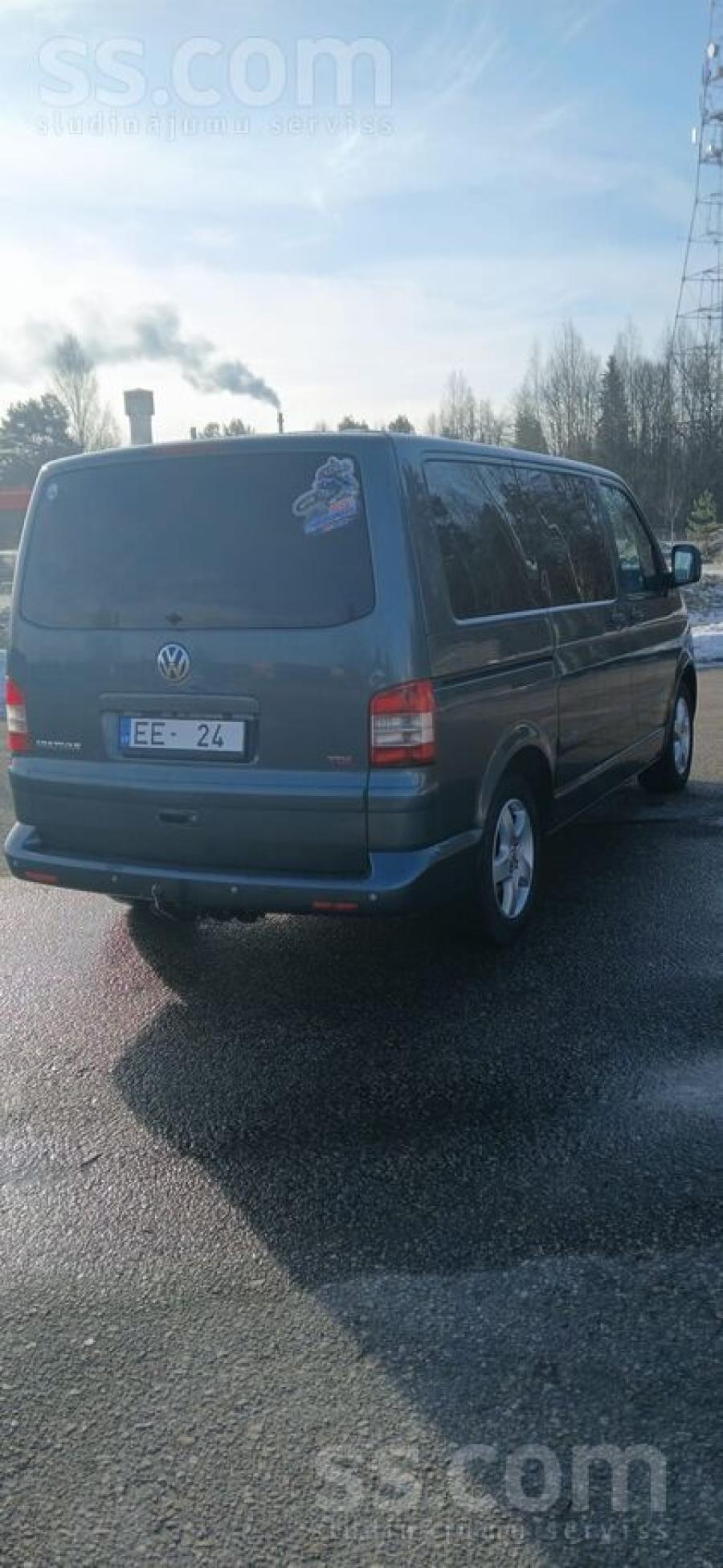Pelēks Volkswagen Multivan 2008 Valmiera, ar dzinēja tilpumu 2.50 L un nobraukumu 321 tūkst. km par 9300 €, foto 6 vietnē AUTOMOTO.COM.LV