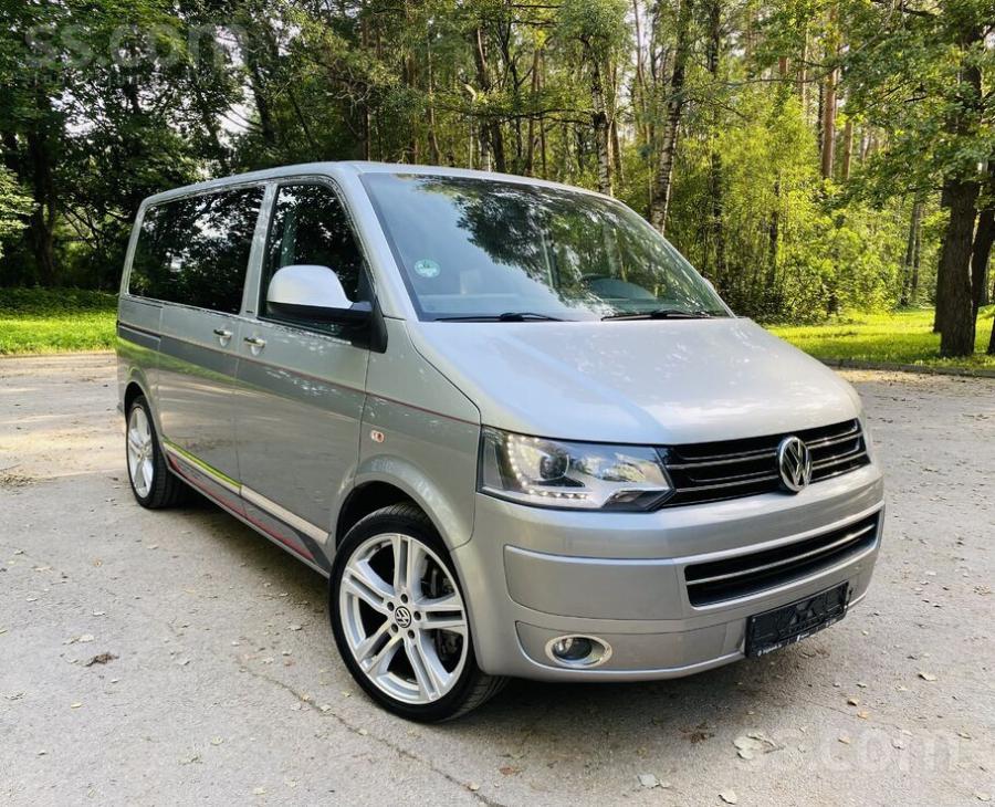 Grey Volkswagen Multivan 2010 in Riga, with an engine capacity of 2.00 L and mileage of 0 thousand km for 13590 €, photo 1 on AUTOMOTO.COM.LV