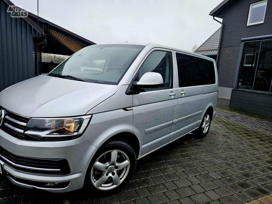 Pelēks Volkswagen Multivan 2011 Kaišiadorys, ar dzinēja tilpumu 2.00 L un nobraukumu 370 tūkst. km par 13200 €, foto 1 vietnē AUTOMOTO.COM.LV