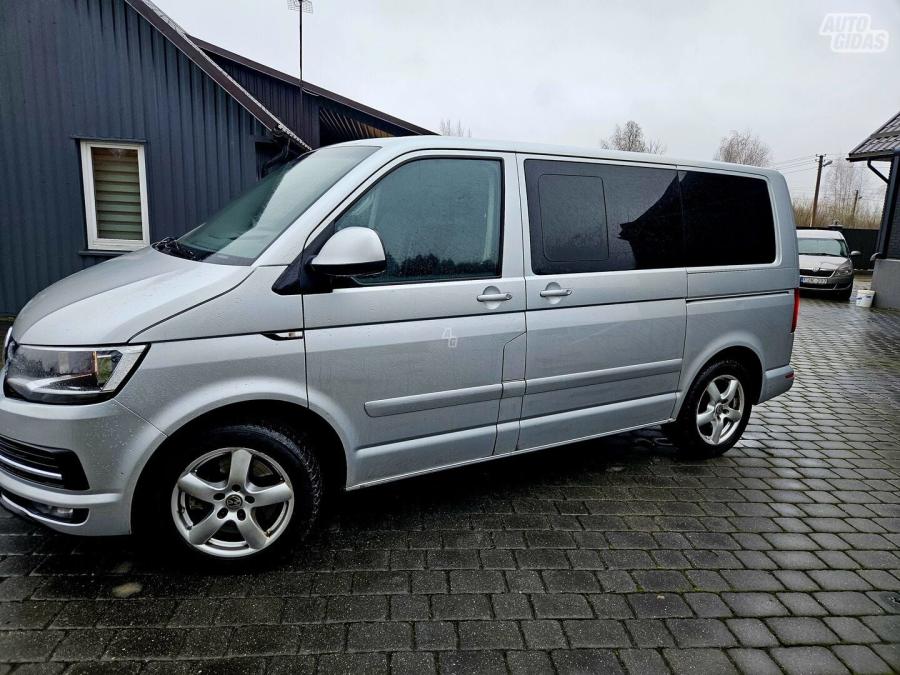 Pelēks Volkswagen Multivan 2011 Kaišiadorys, ar dzinēja tilpumu 2.00 L un nobraukumu 370 tūkst. km par 13200 €, foto 2 vietnē AUTOMOTO.COM.LV
