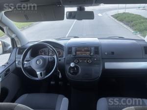 Grey Volkswagen Multivan 2011 in Rezekne, with an engine capacity of 2.00 L and mileage of 258 thousand km for 16900 €, photo 23 on AUTOMOTO.COM.LV