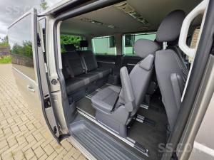 Pelēks Volkswagen Multivan 2011 Rīga, ar dzinēja tilpumu 2.00 L un nobraukumu 280 tūkst. km par 17500 €, foto 15 vietnē AUTOMOTO.COM.LV