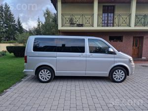 Grey Volkswagen Multivan 2012 in Telschi, with an engine capacity of 2.00 L and mileage of 251 thousand km for 14950 €, photo 4 on AUTOMOTO.COM.LV