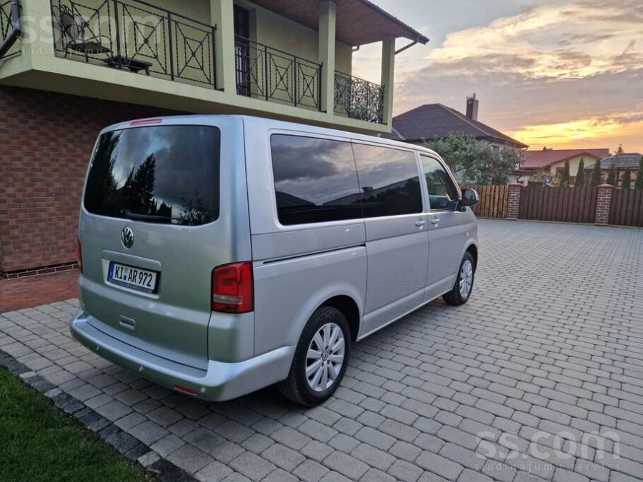 Grey Volkswagen Multivan 2012 in Telschi, with an engine capacity of 2.00 L and mileage of 251 thousand km for 14950 €, photo 5 on AUTOMOTO.COM.LV