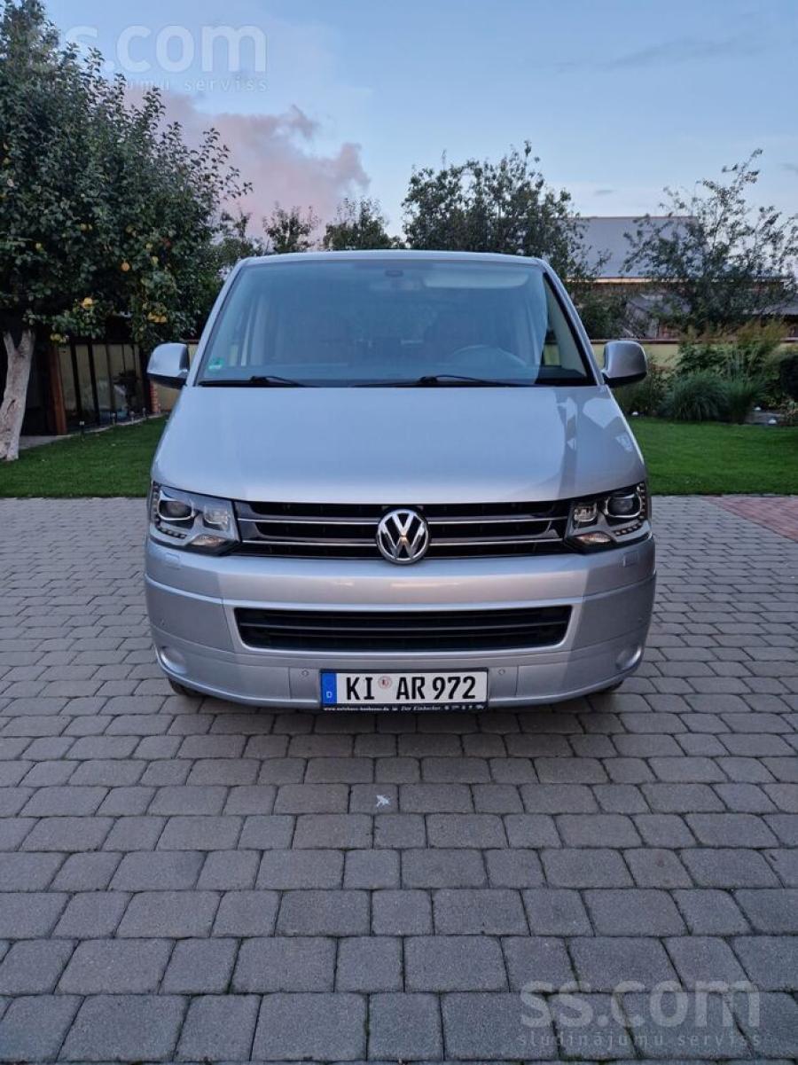 Grey Volkswagen Multivan 2012 in Telschi, with an engine capacity of 2.00 L and mileage of 251 thousand km for 14950 €, photo 8 on AUTOMOTO.COM.LV