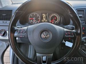 Grey Volkswagen Multivan 2012 in Telschi, with an engine capacity of 2.00 L and mileage of 251 thousand km for 14950 €, photo 17 on AUTOMOTO.COM.LV