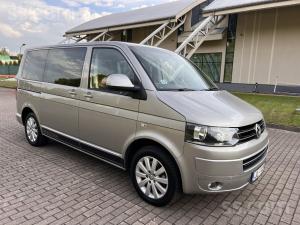Pelēks Volkswagen Multivan 2013 Rīga, ar dzinēja tilpumu 2.00 L un nobraukumu 263 tūkst. km par 13990 €, foto 3 vietnē AUTOMOTO.COM.LV