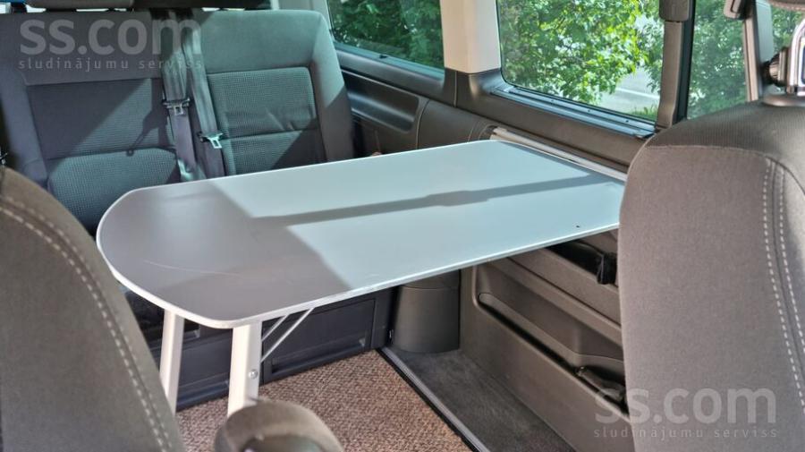 Grey Volkswagen Multivan 2014 in Riga, with an engine capacity of 2.00 L and mileage of 334 thousand km for 18000 €, photo 6 on AUTOMOTO.COM.LV