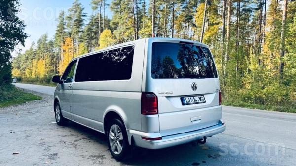 Grey Volkswagen Multivan 2016 in Riga, with an engine capacity of 2.00 L and mileage of 233 thousand km for 19900 €, photo 5 on AUTOMOTO.COM.LV