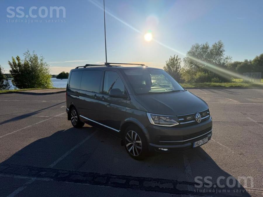 Pelēks Volkswagen Multivan 2017 Rīga, ar dzinēja tilpumu 2.00 L un nobraukumu 268 tūkst. km par 26300 €, foto 5 vietnē AUTOMOTO.COM.LV