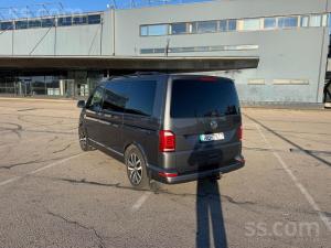 Pelēks Volkswagen Multivan 2017 Rīga, ar dzinēja tilpumu 2.00 L un nobraukumu 268 tūkst. km par 26300 €, foto 7 vietnē AUTOMOTO.COM.LV