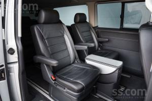 Grey Volkswagen Multivan 2019 in Riga, with an engine capacity of 2.00 L and mileage of 143 thousand km for 5500 €, photo 7 on AUTOMOTO.COM.LV