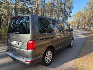 Grey Volkswagen Multivan 2019 in Riga, with an engine capacity of 2.00 L and mileage of 128 thousand km for 30000 €, photo 3 on AUTOMOTO.COM.LV