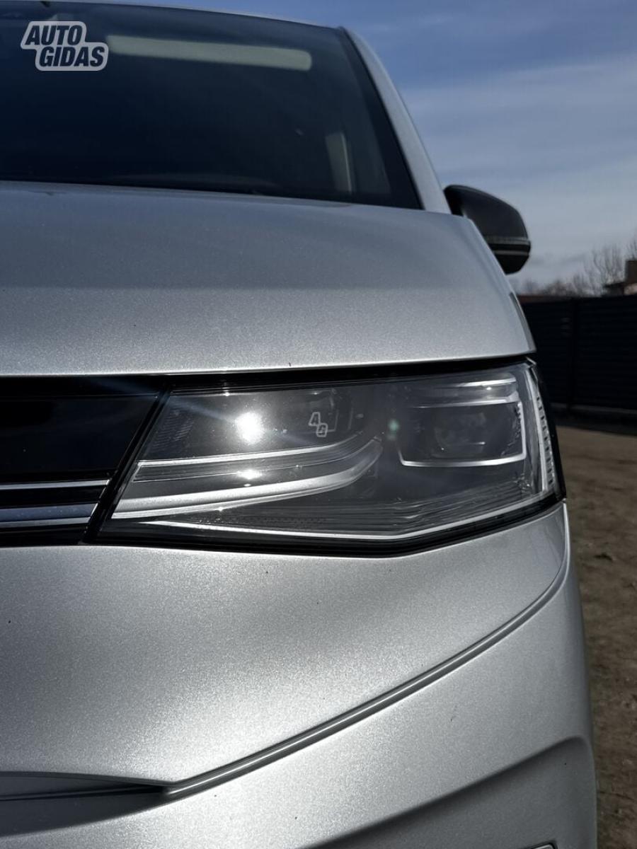 Pelēks Volkswagen Multivan 2022 Klaipėda, ar dzinēja tilpumu 2.00 L un nobraukumu 138 tūkst. km par 35999 €, foto 3 vietnē AUTOMOTO.COM.LV