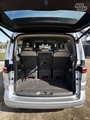 Pelēks Volkswagen Multivan 2022 Klaipėda, ar dzinēja tilpumu 2.00 L un nobraukumu 138 tūkst. km par 35999 €, foto 13 vietnē AUTOMOTO.COM.LV