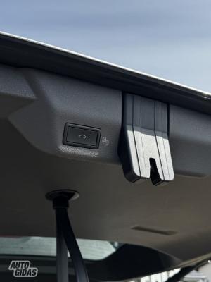 Pelēks Volkswagen Multivan 2022 Klaipėda, ar dzinēja tilpumu 2.00 L un nobraukumu 138 tūkst. km par 35999 €, foto 15 vietnē AUTOMOTO.COM.LV