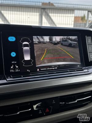 Pelēks Volkswagen Multivan 2022 Klaipėda, ar dzinēja tilpumu 2.00 L un nobraukumu 138 tūkst. km par 35999 €, foto 23 vietnē AUTOMOTO.COM.LV