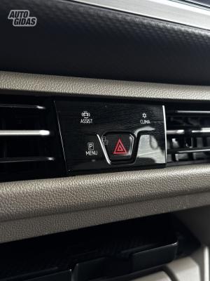 Pelēks Volkswagen Multivan 2022 Klaipėda, ar dzinēja tilpumu 2.00 L un nobraukumu 138 tūkst. km par 35999 €, foto 24 vietnē AUTOMOTO.COM.LV