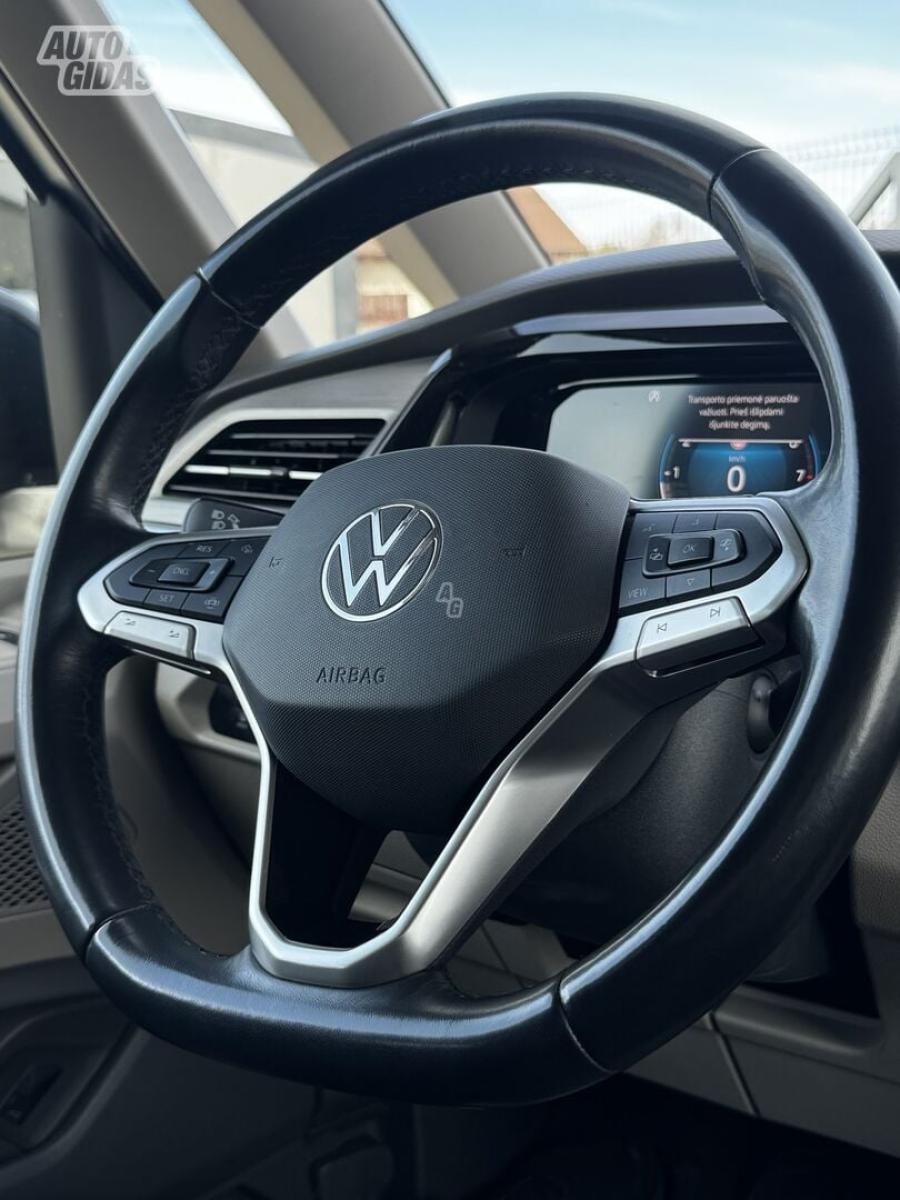 Pelēks Volkswagen Multivan 2022 Klaipėda, ar dzinēja tilpumu 2.00 L un nobraukumu 138 tūkst. km par 35999 €, foto 26 vietnē AUTOMOTO.COM.LV