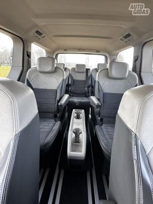 Pelēks Volkswagen Multivan 2022 Klaipėda, ar dzinēja tilpumu 2.00 L un nobraukumu 138 tūkst. km par 35999 €, foto 29 vietnē AUTOMOTO.COM.LV