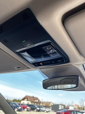 Pelēks Volkswagen Multivan 2022 Klaipėda, ar dzinēja tilpumu 2.00 L un nobraukumu 138 tūkst. km par 35999 €, foto 31 vietnē AUTOMOTO.COM.LV
