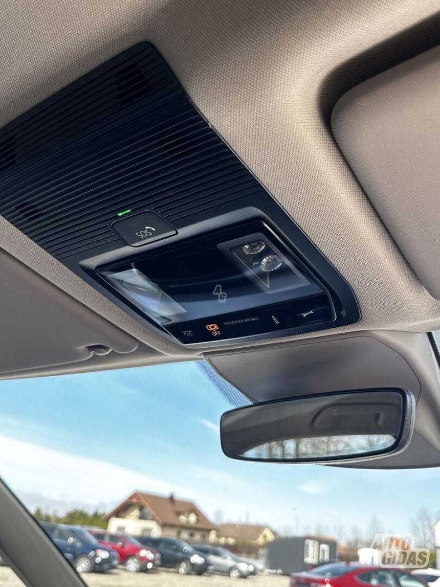 Pelēks Volkswagen Multivan 2022 Klaipėda, ar dzinēja tilpumu 2.00 L un nobraukumu 138 tūkst. km par 35999 €, foto 31 vietnē AUTOMOTO.COM.LV