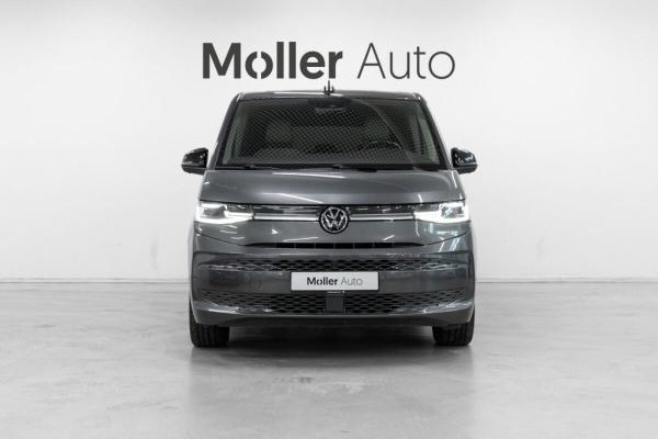 Pelēks Volkswagen Multivan 2023 Viļņa, ar dzinēja tilpumu 1.40 L un nobraukumu 116 tūkst. km par 41000 €, foto 6 vietnē AUTOMOTO.COM.LV