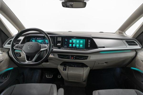 Pelēks Volkswagen Multivan 2023 Viļņa, ar dzinēja tilpumu 1.40 L un nobraukumu 116 tūkst. km par 41000 €, foto 9 vietnē AUTOMOTO.COM.LV