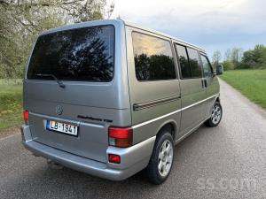 Pelēks Volkswagen Multivan 1998 Daugavpils, ar dzinēja tilpumu 2.50 L un nobraukumu 385 tūkst. km par 4300 €, foto 3 vietnē AUTOMOTO.COM.LV