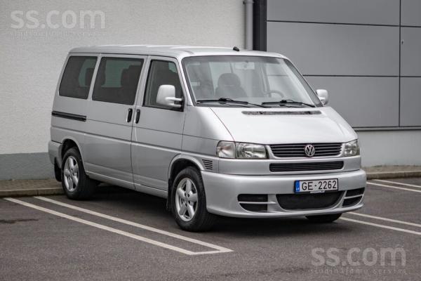 Pelēks Volkswagen Multivan 2002 Rīga, ar dzinēja tilpumu 2.50 L un nobraukumu 293 tūkst. km par 7000 €, foto 3 vietnē AUTOMOTO.COM.LV