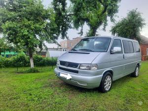 Grey Volkswagen Multivan 2002 in Kedainiai, with an engine capacity of 2.46 L and mileage of 325 thousand km for 9900 €, photo  on AUTOMOTO.COM.LV