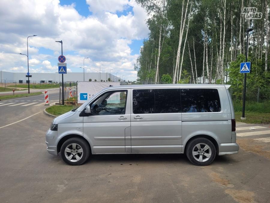 Grey Volkswagen Multivan 2003 in Vilnius, with an engine capacity of 2.50 L and mileage of 428 thousand km for 4350 €, photo 7 on AUTOMOTO.COM.LV