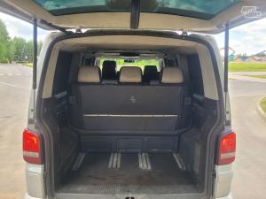Grey Volkswagen Multivan 2003 in Vilnius, with an engine capacity of 2.50 L and mileage of 428 thousand km for 4350 €, photo 16 on AUTOMOTO.COM.LV