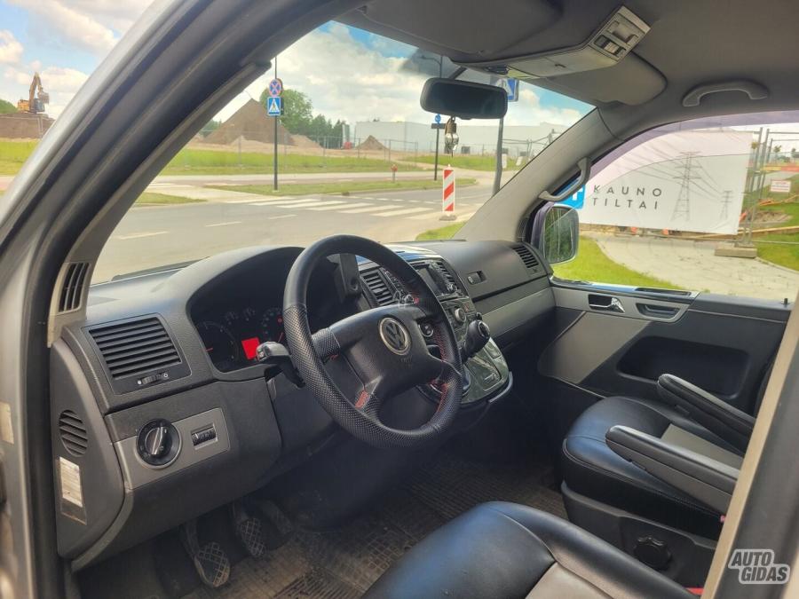 Серый Фольксваген Мультиван 2003 в Вильнюс, объемом двигателя 2.50 л и пробегом 428 тыс. км за 4000 €, фото 16 на AUTOMOTO.COM.LV