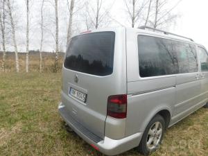 Pelēks Volkswagen Multivan 2004 Jelgava, ar dzinēja tilpumu 2.50 L un nobraukumu 315 tūkst. km par 7150 €, foto 4 vietnē AUTOMOTO.COM.LV