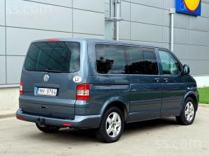 Grey Volkswagen Multivan 2004 in Riga, with an engine capacity of 2.50 L and mileage of 0 thousand km for 5890 €, photo 4 on AUTOMOTO.COM.LV