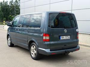 Grey Volkswagen Multivan 2004 in Riga, with an engine capacity of 2.50 L and mileage of 0 thousand km for 5890 €, photo 7 on AUTOMOTO.COM.LV