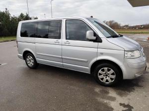 Pelēks Volkswagen Multivan 2005 Tauragė, ar dzinēja tilpumu 0.00 L un nobraukumu 296 tūkst. km par 5999 €, foto 5 vietnē AUTOMOTO.COM.LV